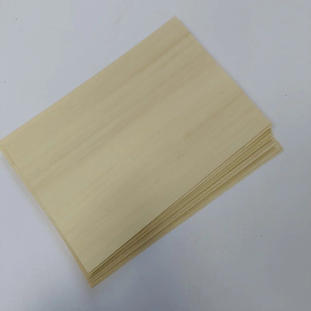 Шпон из липы 30x20 см, 0,5 мм, 18 шт. Straight line, W20cm-L30cm