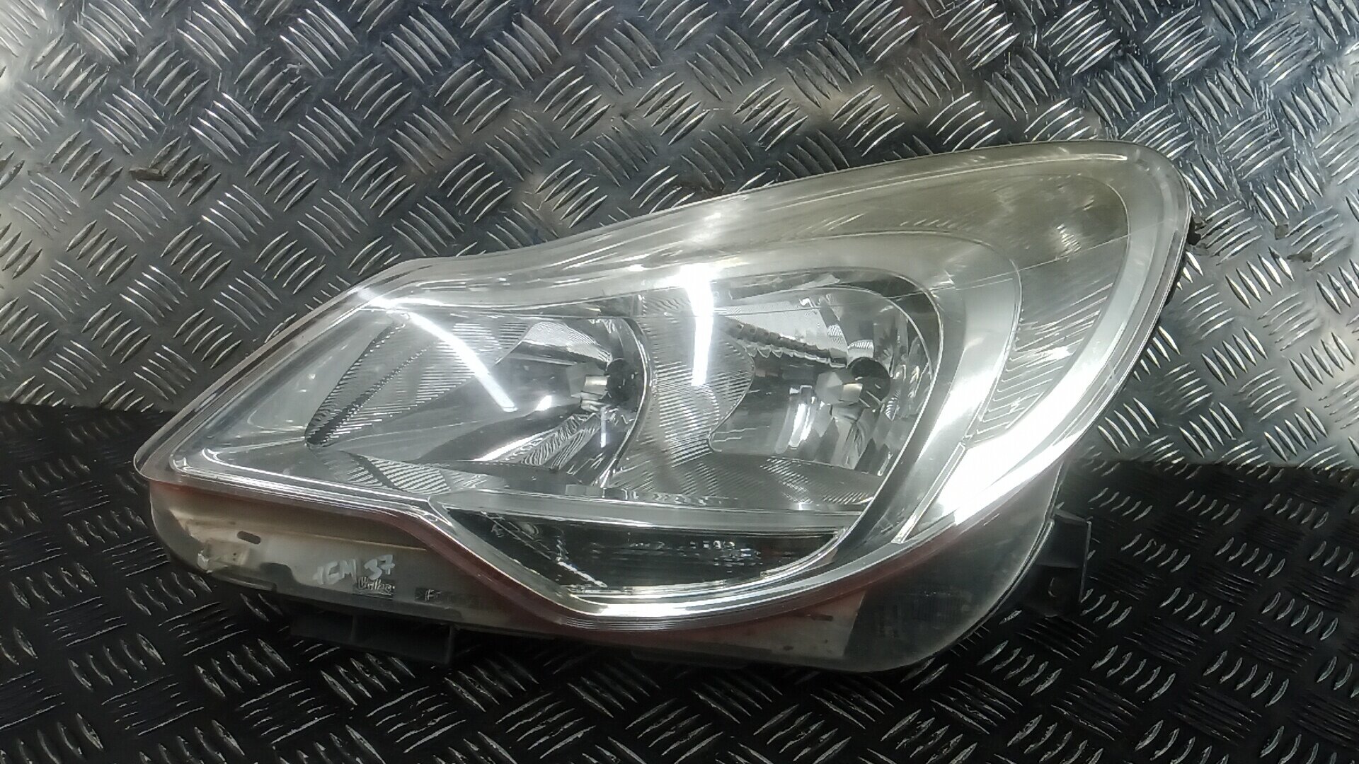 Фара левая OPEL CORSA D