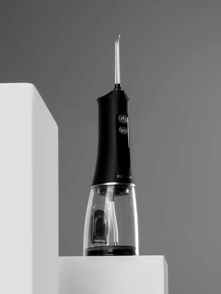 Ирригатор для полости рта портативный PECHAM Trip PC-117 черный для отбеливания зубов 5 режимов, дорожный и компактный