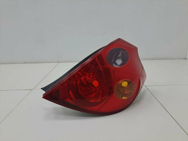 Фонарь задний правый Kia Ceed ED 2007-2012 кат.номер: 924021H001