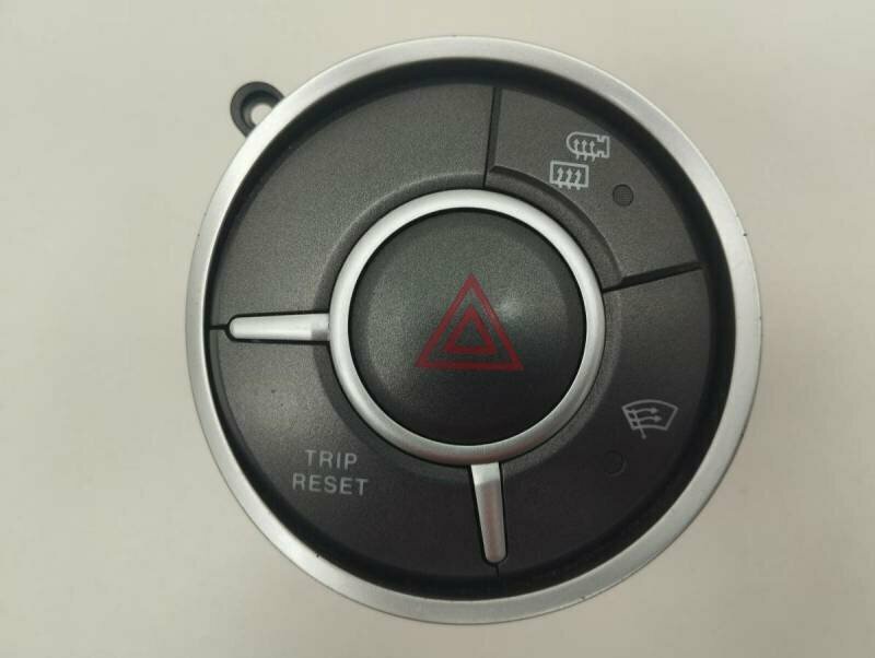 Блок кнопок SsangYong Actyon Sport 2006-2012 кат.номер: 8523031010HCX 8522009011HCX 8521031000HCX 8522009111HCX 8525009111HCX