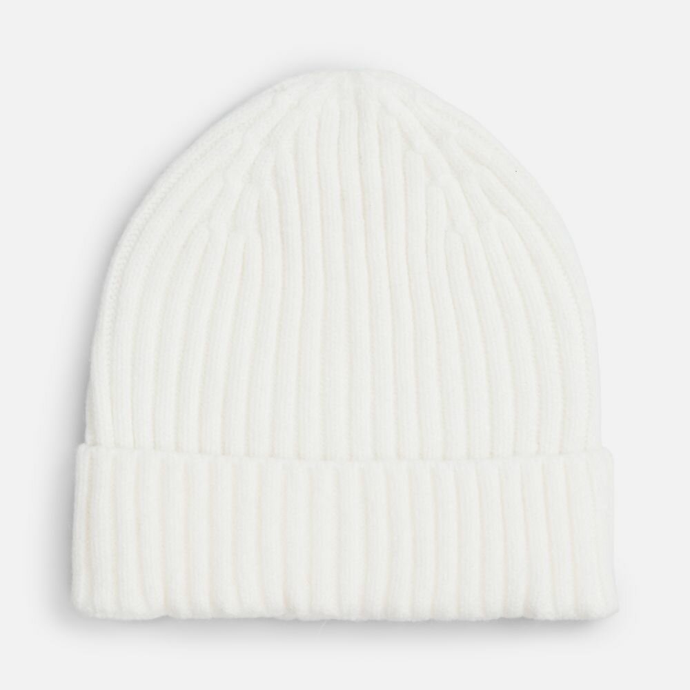 Шапка для женщин