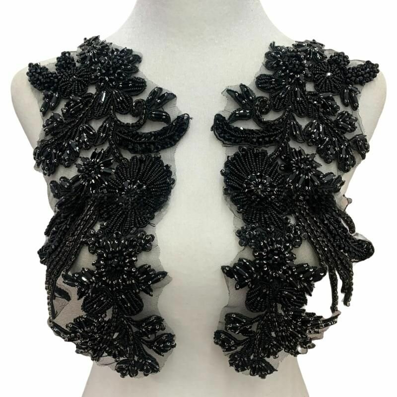 Вышитые аппликации с цветами из бисера, Черный