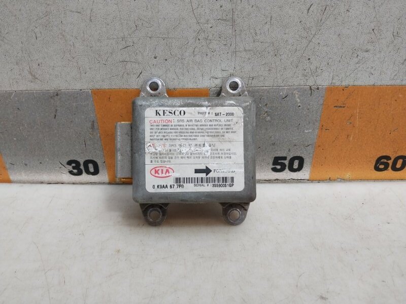Б/У Блок SRS, аир баг Блок управления AIR BAG Kia Clarus 2000 460149 Hyundai-KIA арт. 0K9AA677F0