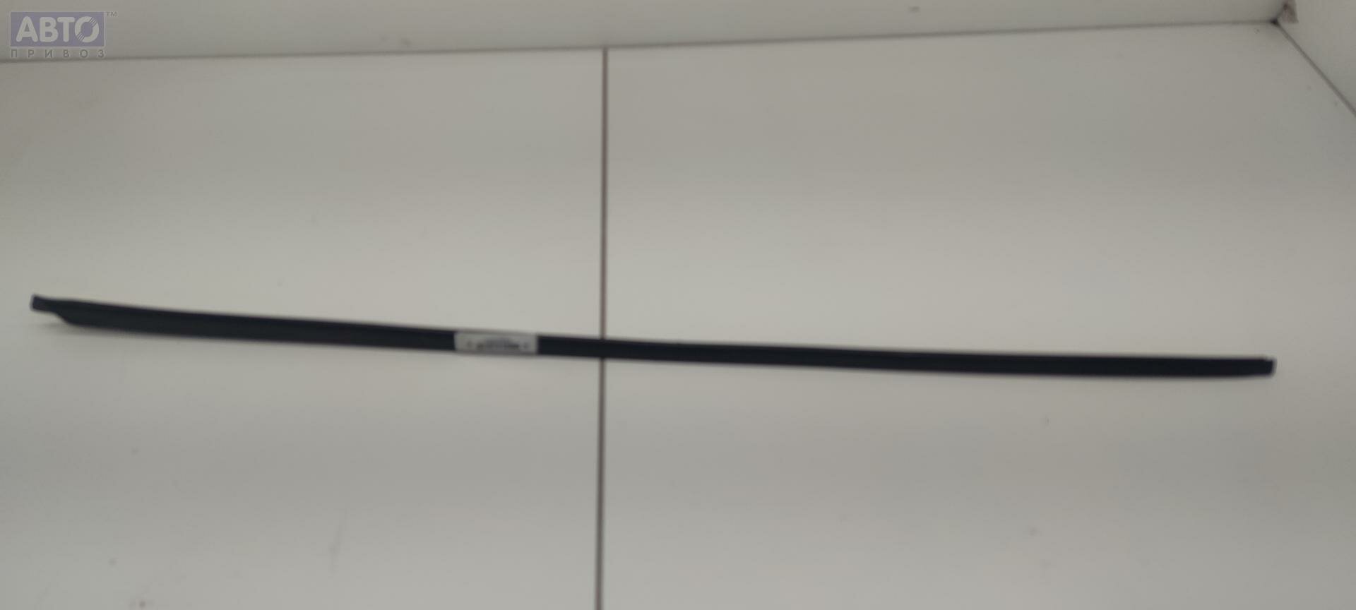 Молдинг лобового стекла Audi A4 B5 (1994-2001)