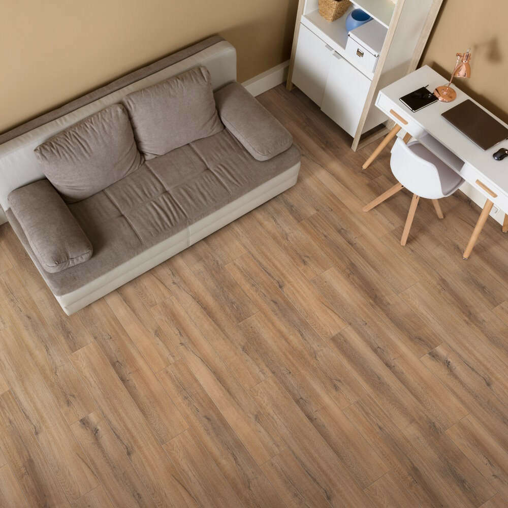 Ламинат Tarkett Taiga Первая Сибирская 1032 Дуб Темно-коричневый (в уп. 6 шт./1.5 м2)