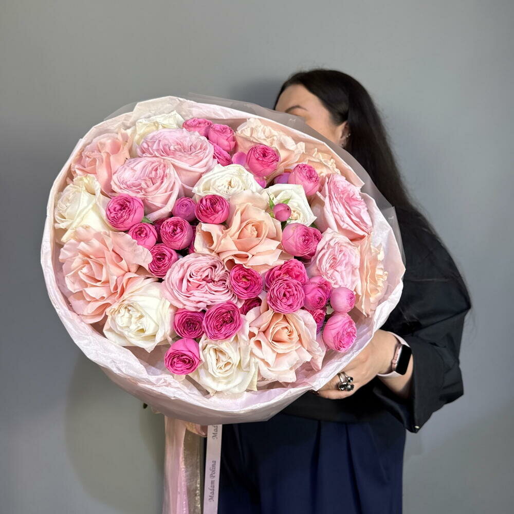 Букет Madam Polina "Plombir", высота 50 см, для любимых женщин