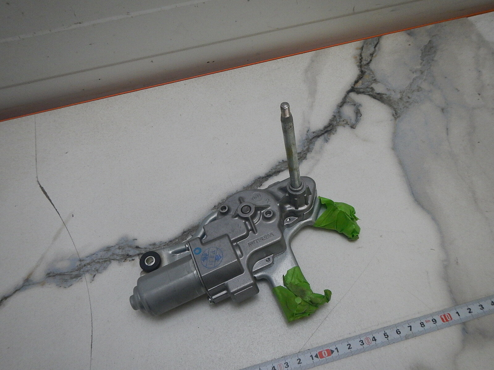 Б/У Моторчик стеклоочистителя задний, Honda (Хонда)-N-WGN (13-19) HONDA N-WGN (13-19) Без видимых повреждений. 636853 HO...