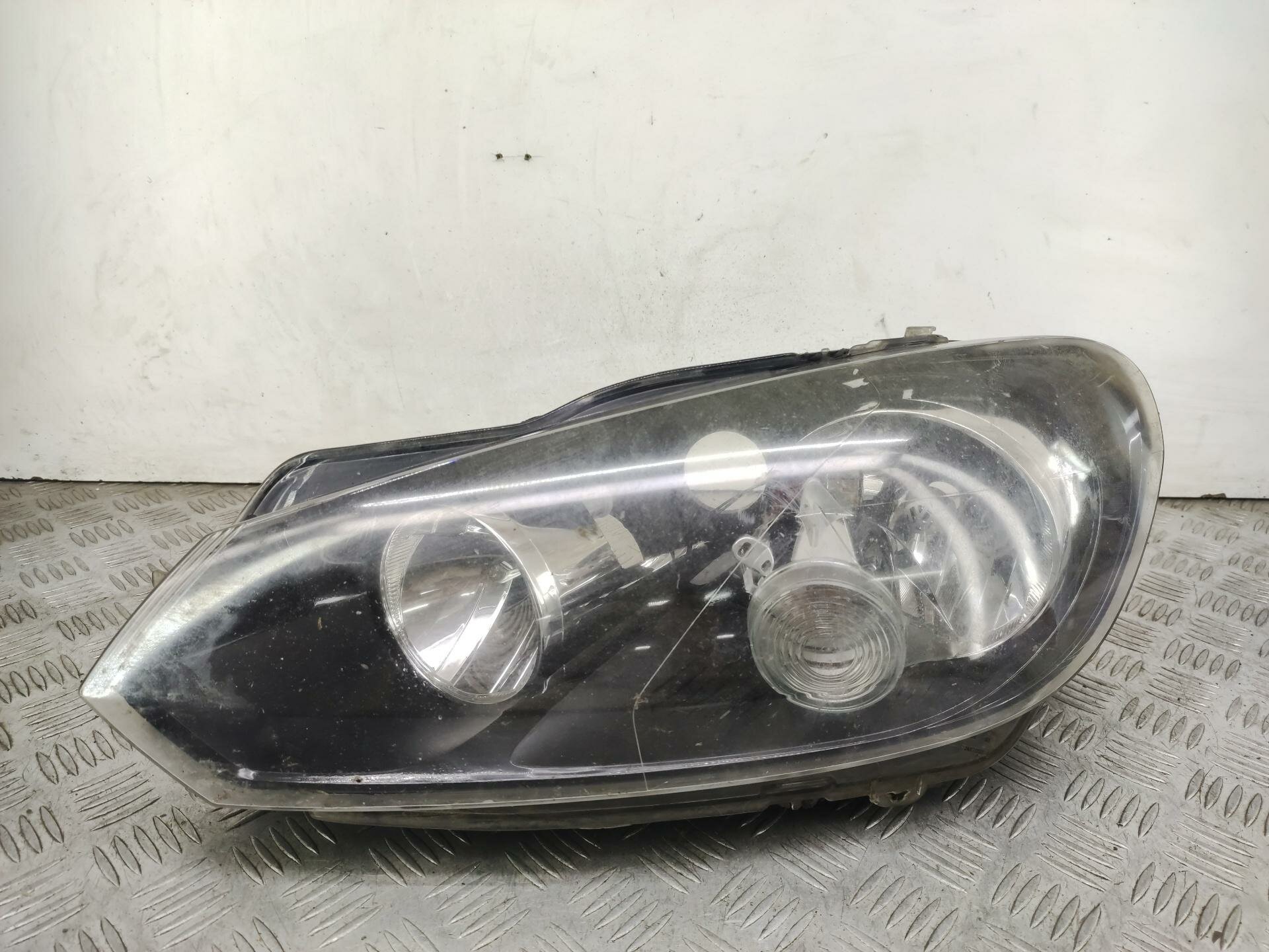 Фара левая Volkswagen Golf 6 (2008 - 2012) 5K1941005J