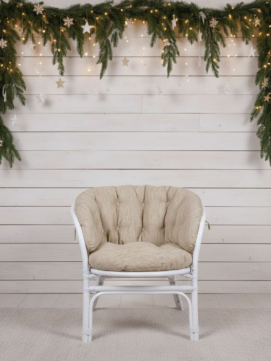 Кресло плетёное из ротанга с мягкими подушками