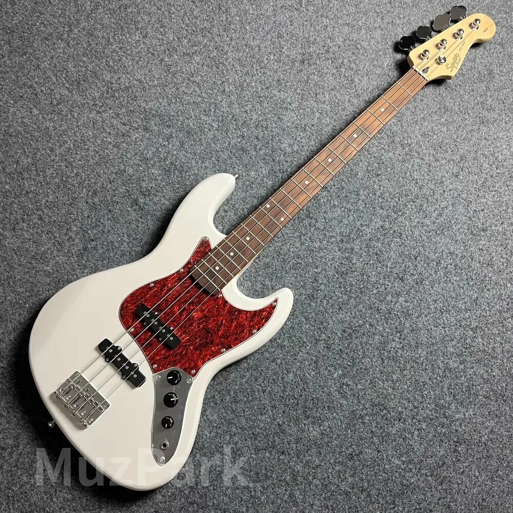 Бас-гитара fende squier бас гитара 4 струн/ jazz bass 4-струнная