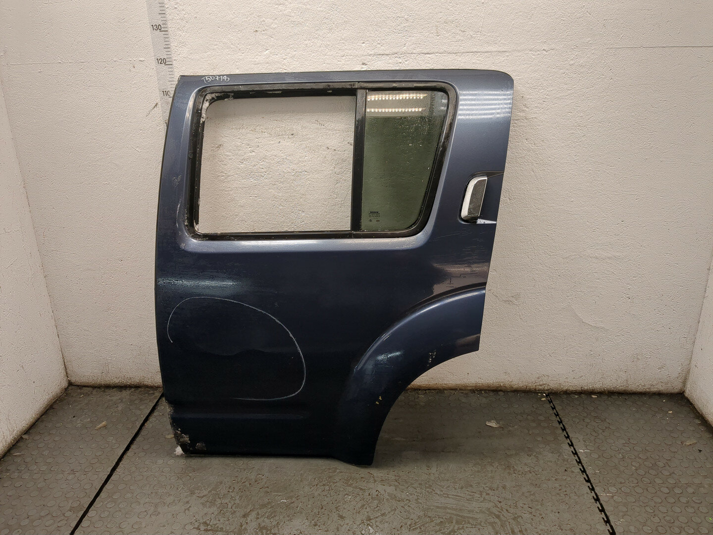 Дверь боковая (легковая) левая задняя Nissan Pathfinder Б/У