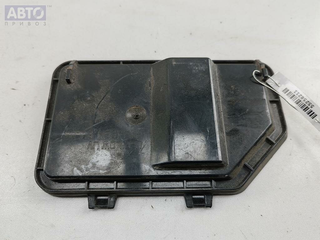 Крышка (заглушка) задняя фары правой Ford Focus 1 (1998-2005)