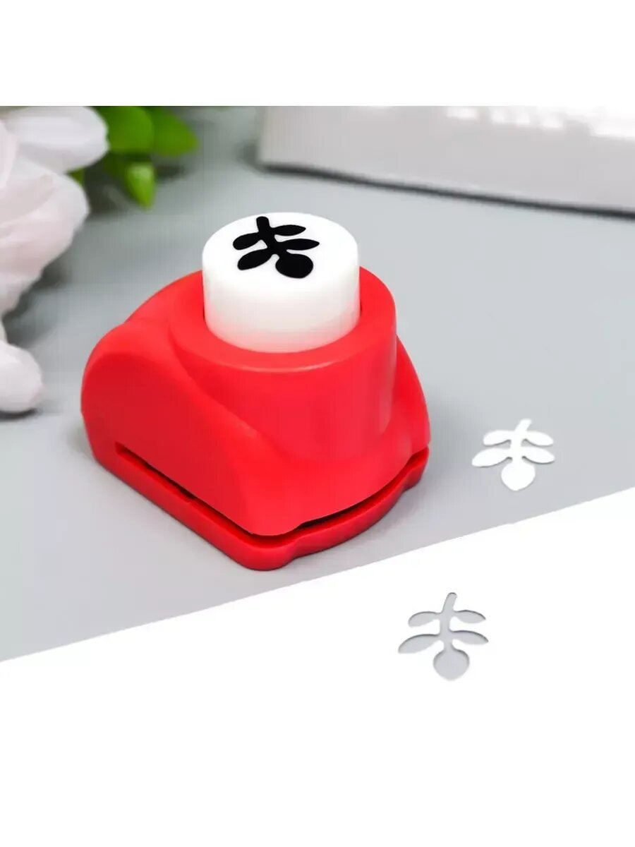 Фигурный дырокол д. 1,8 см веточка 4,5*3,2*3,7 см