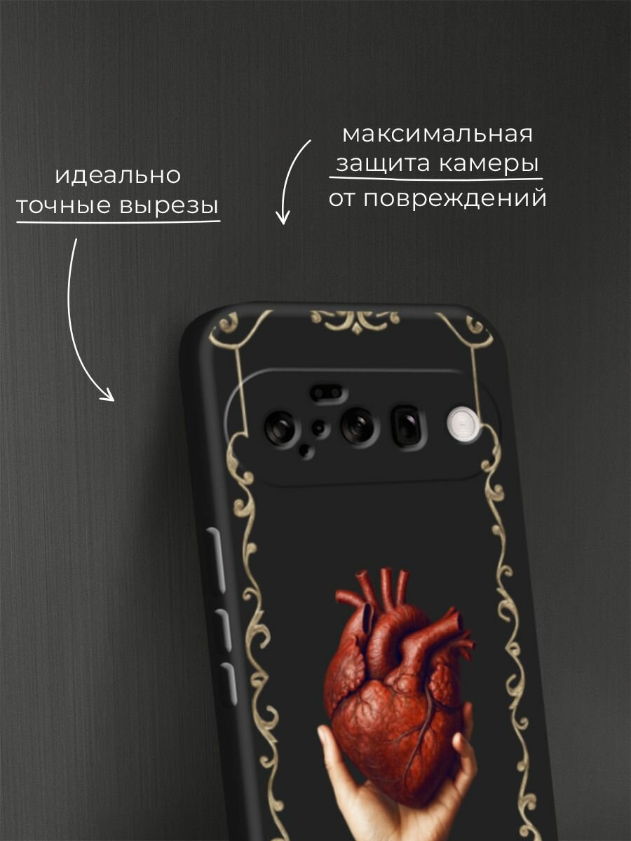 Черный матовый чехол на Google Pixel 10 / Гугл Пиксель 10 с принтом Сердце в руке — фото 1