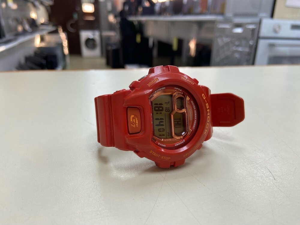 Наручные часы CASIO, красный(Б/У) Уценка