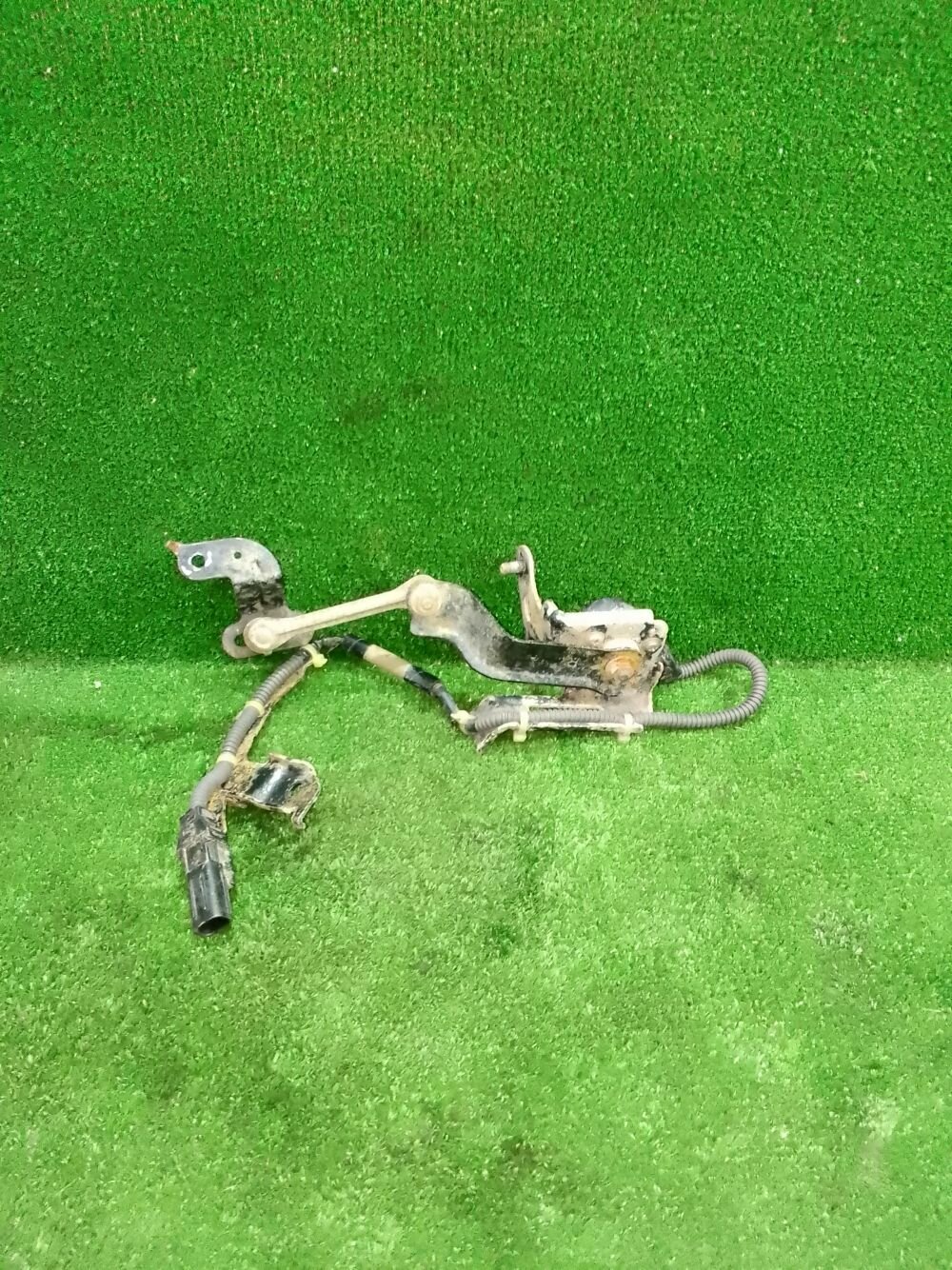 Датчик положения кузова Lexus RX350 Б/У с пробегом