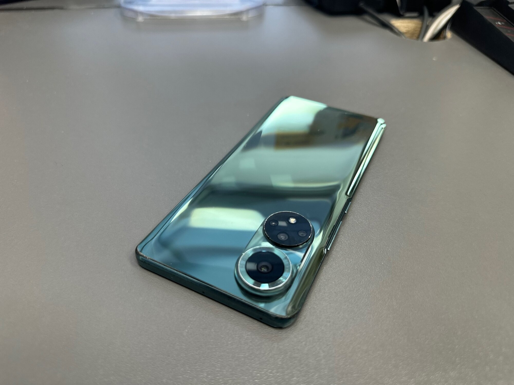 Смартфон HONOR 50 6/128 ГБ RU, Dual nano SIM, изумрудно-зеленый, (Б/У), уценка