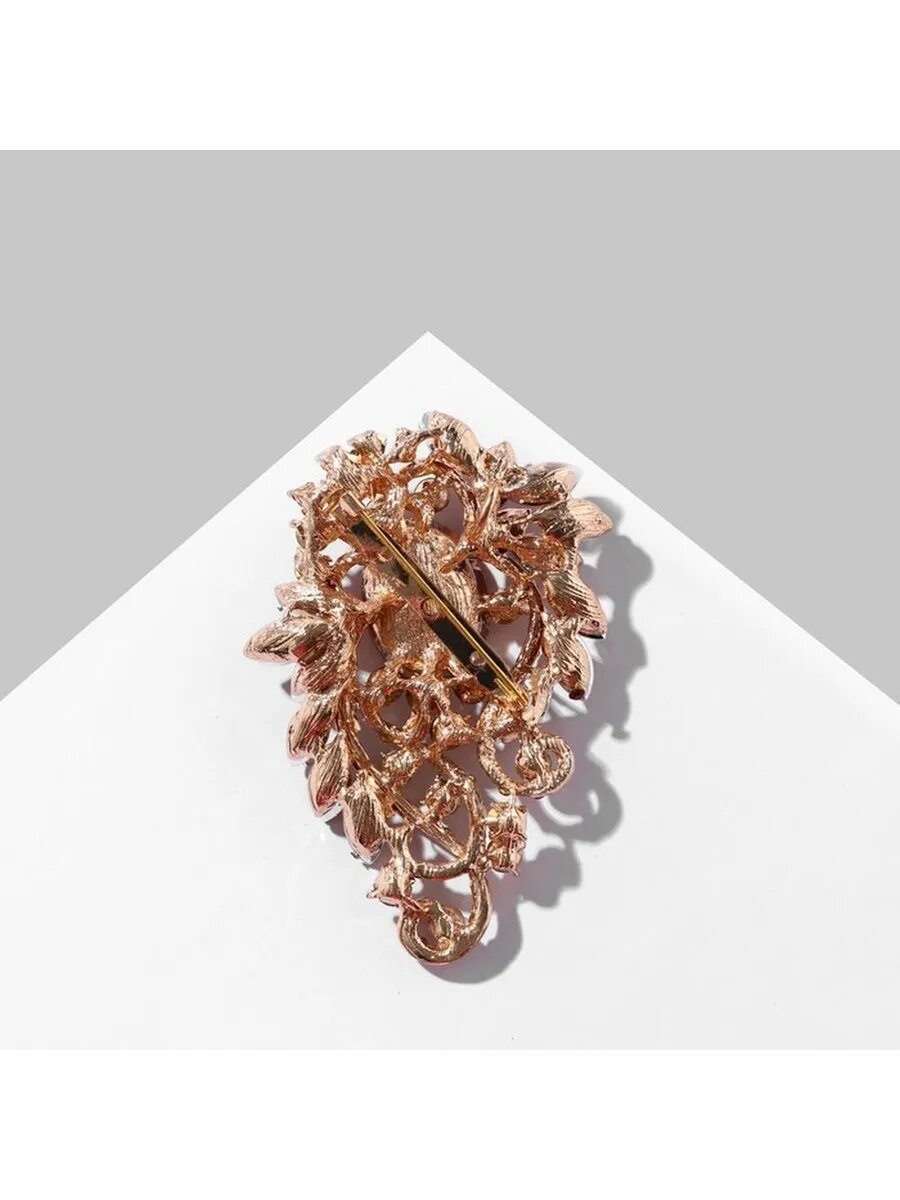 Брошь, стекло, стразы