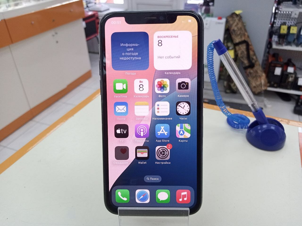 Смартфон Apple iPhone 11 Pro 64 ГБ RU, nano SIM+eSIM, серый космос,Б\У,уценка