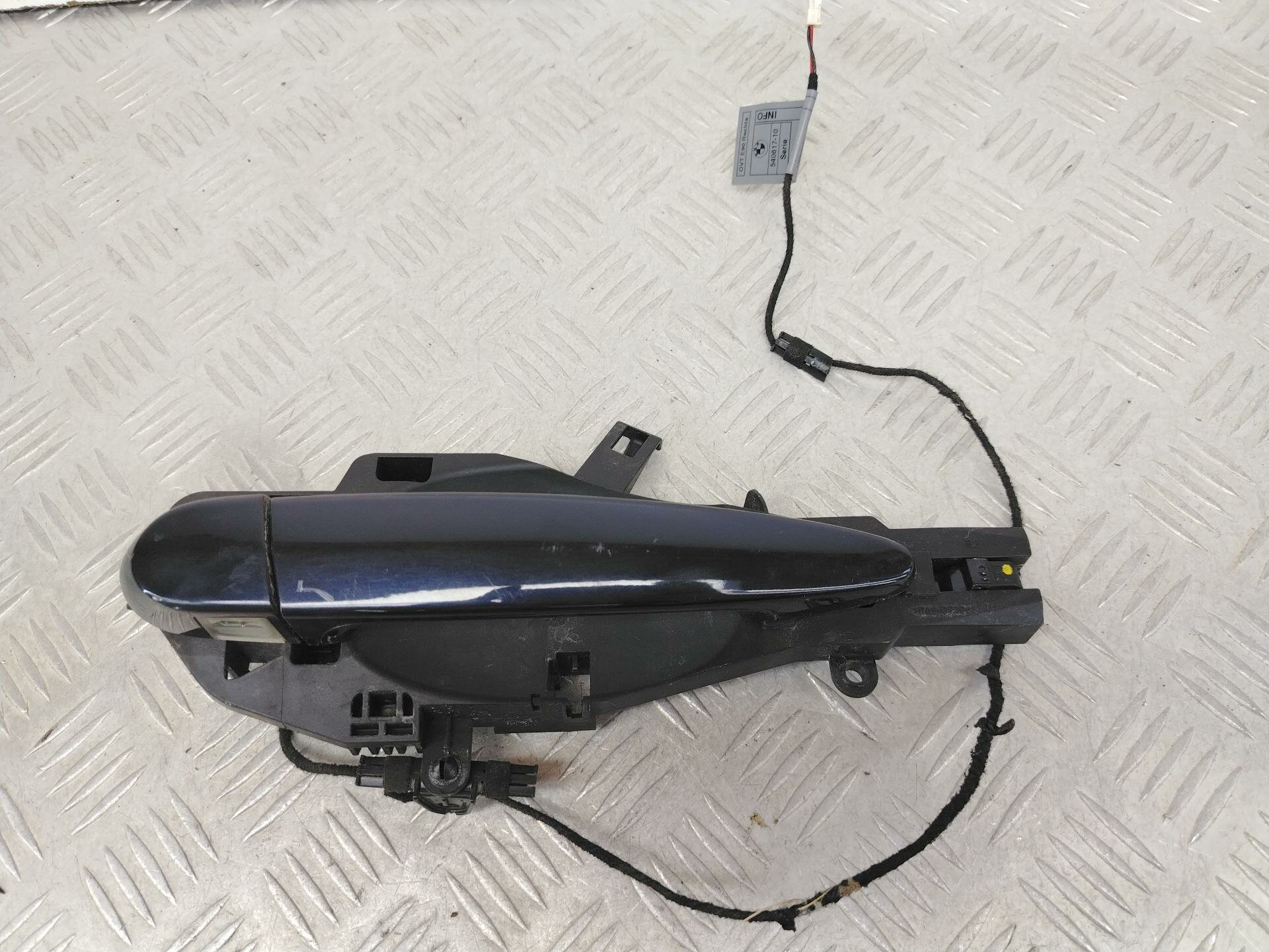 Ручка наружная двери задней правой BMW 3 E90/E91 2008 718121803