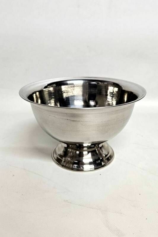 Капельник латунный никелированный средний