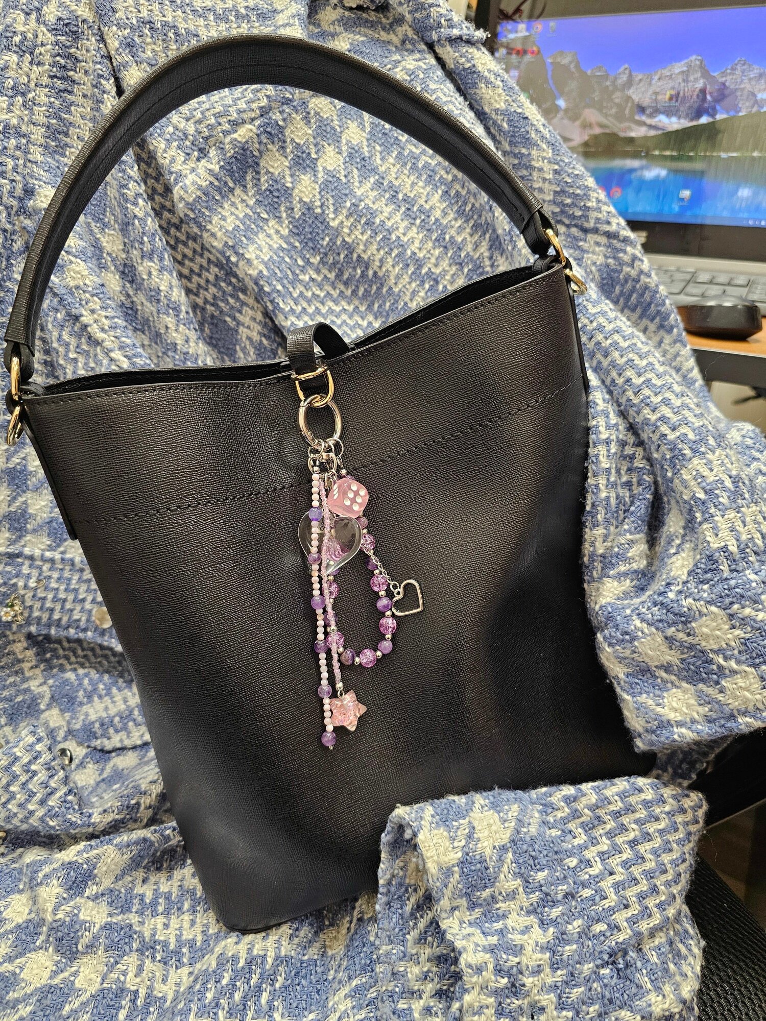 Брелок-карабин