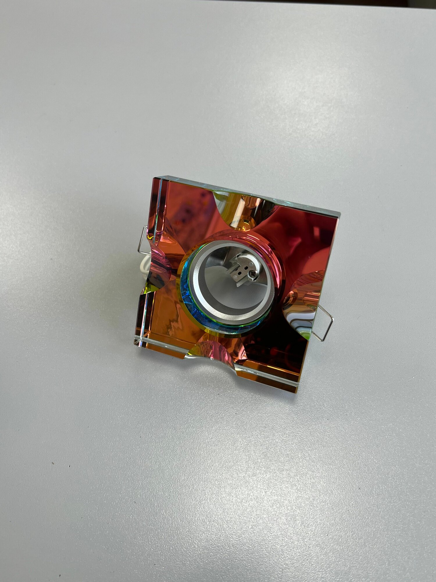 Встраиваемый потолочный светильник Feron C2037-MR16