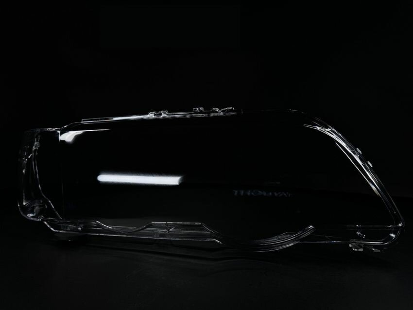 Правое стекло фары для BMW X5 E53 1999-2003