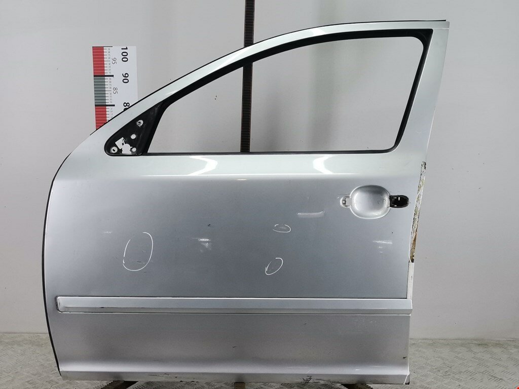 Дверь передняя левая Skoda Octavia 1Z 1Z0831055 арт. 2225069