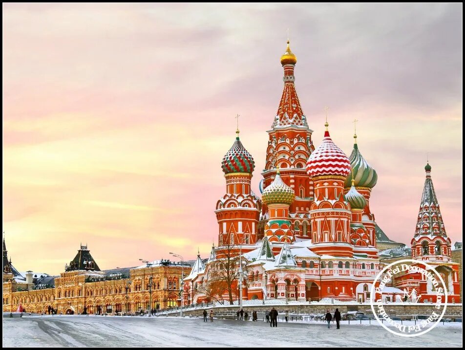 Алмазная мозаика на подрамнике "Собор Василия Блаженного" круглые бриллианты 40х50см