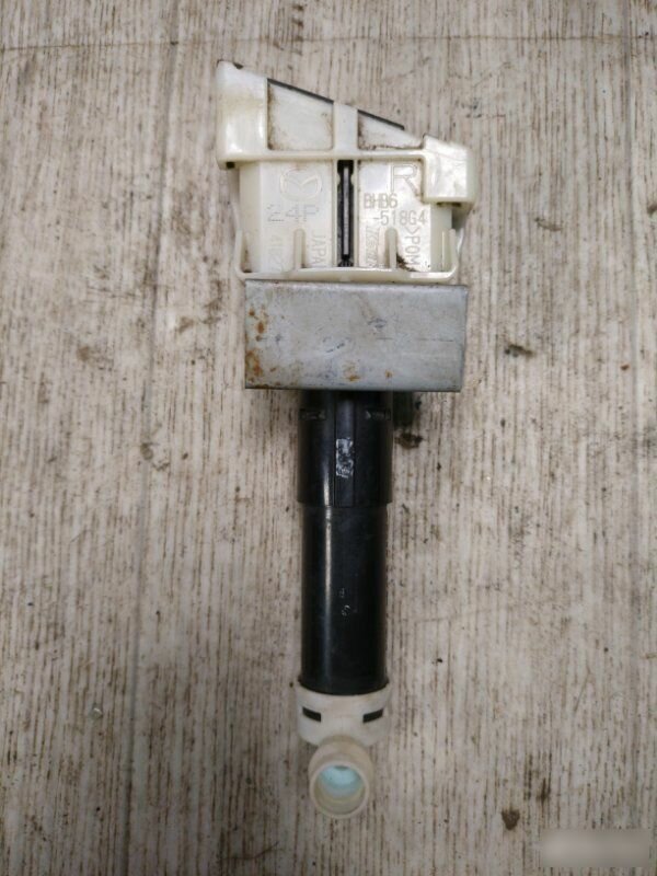 Форсунка омывателя фары правая Mazda 3 BL Z6 Б/У с пробегом