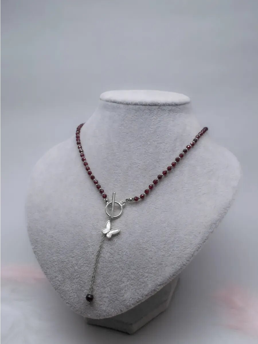 Колье, гранат