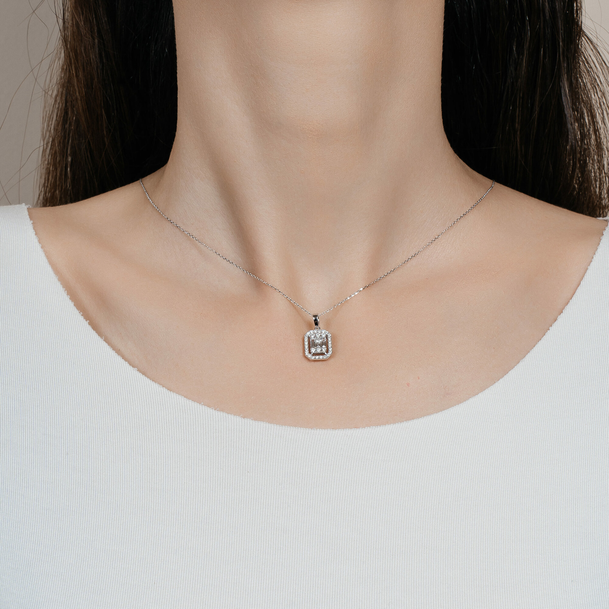 Колье, белое золото, 750 проба, бриллиант