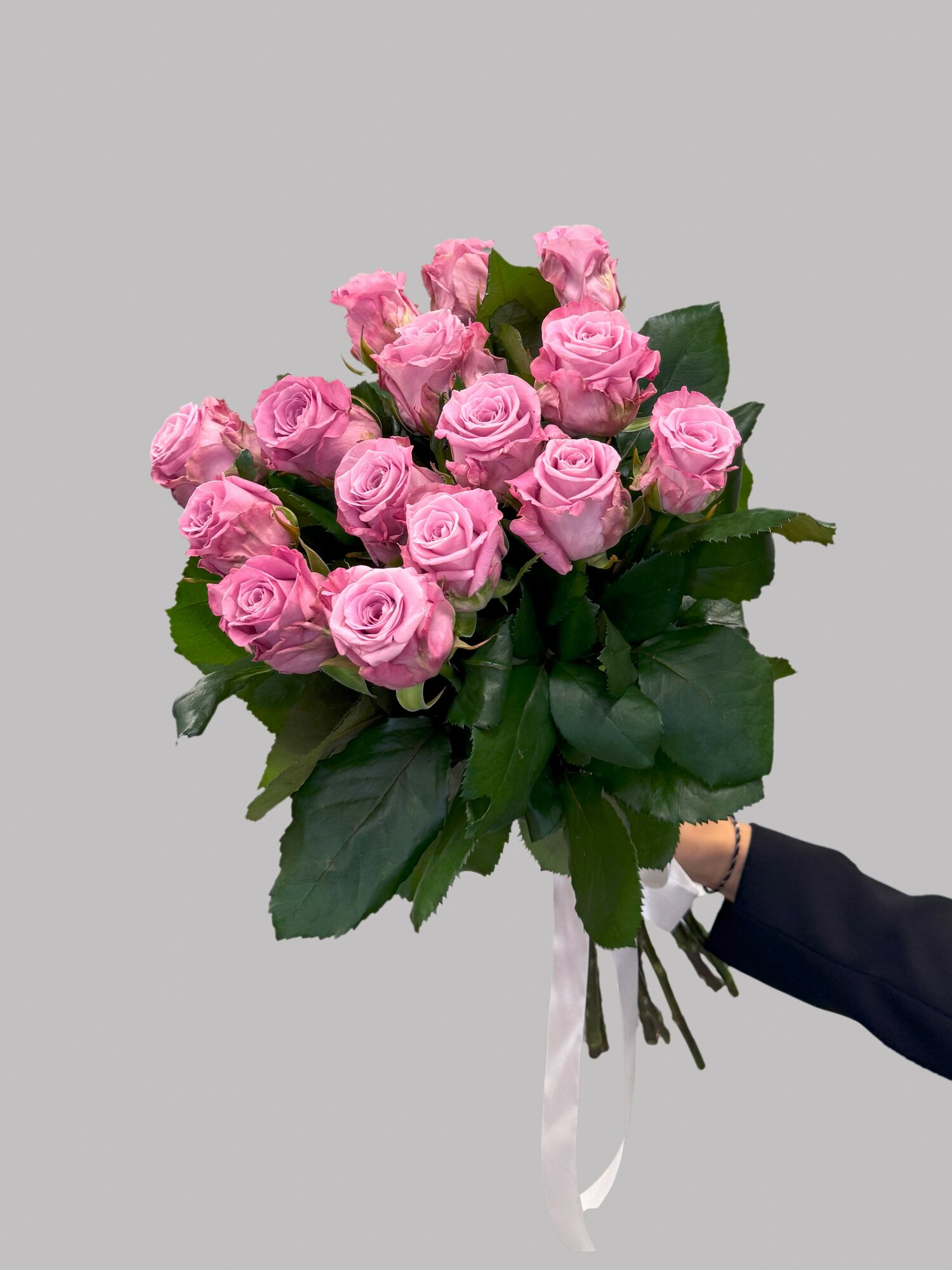 Букет живых цветов, пурпурно-розовые розы 15 шт 50 см "Маритим", флау стор