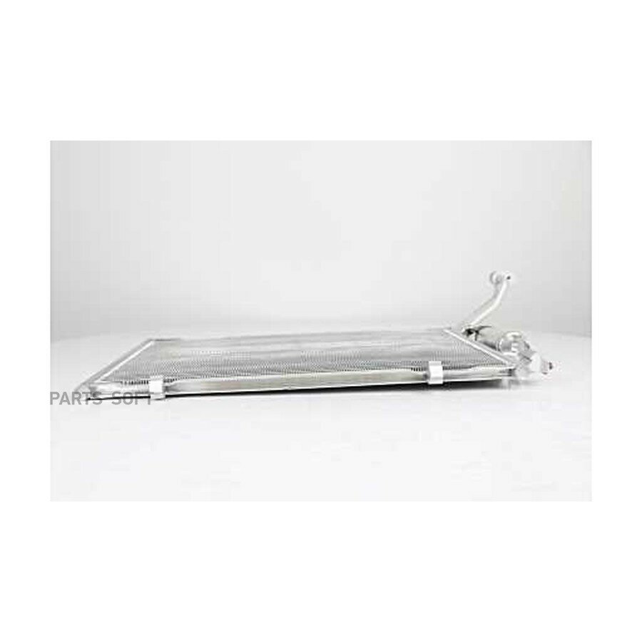 Радиатор кондиционера SCANIA P, G, R series (09-)BSG от официального дистрибьютора, BSG AUTO PARTS, артикул BSG30525018