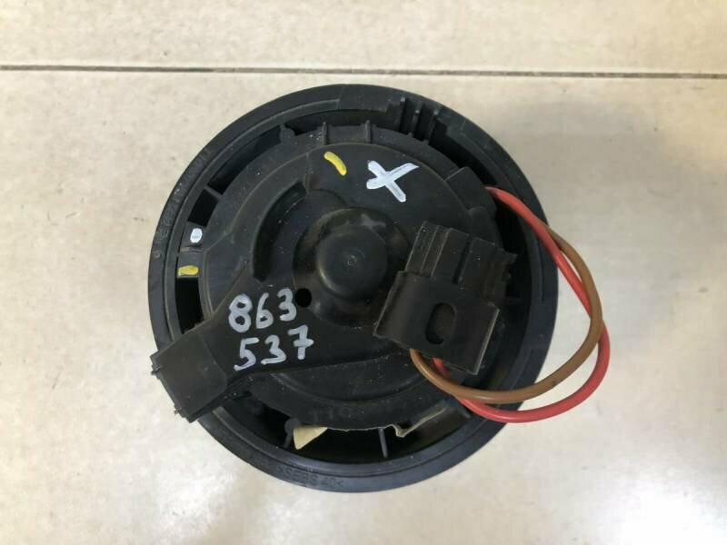 Моторчик отопителя Renault Logan 2 2014-2018