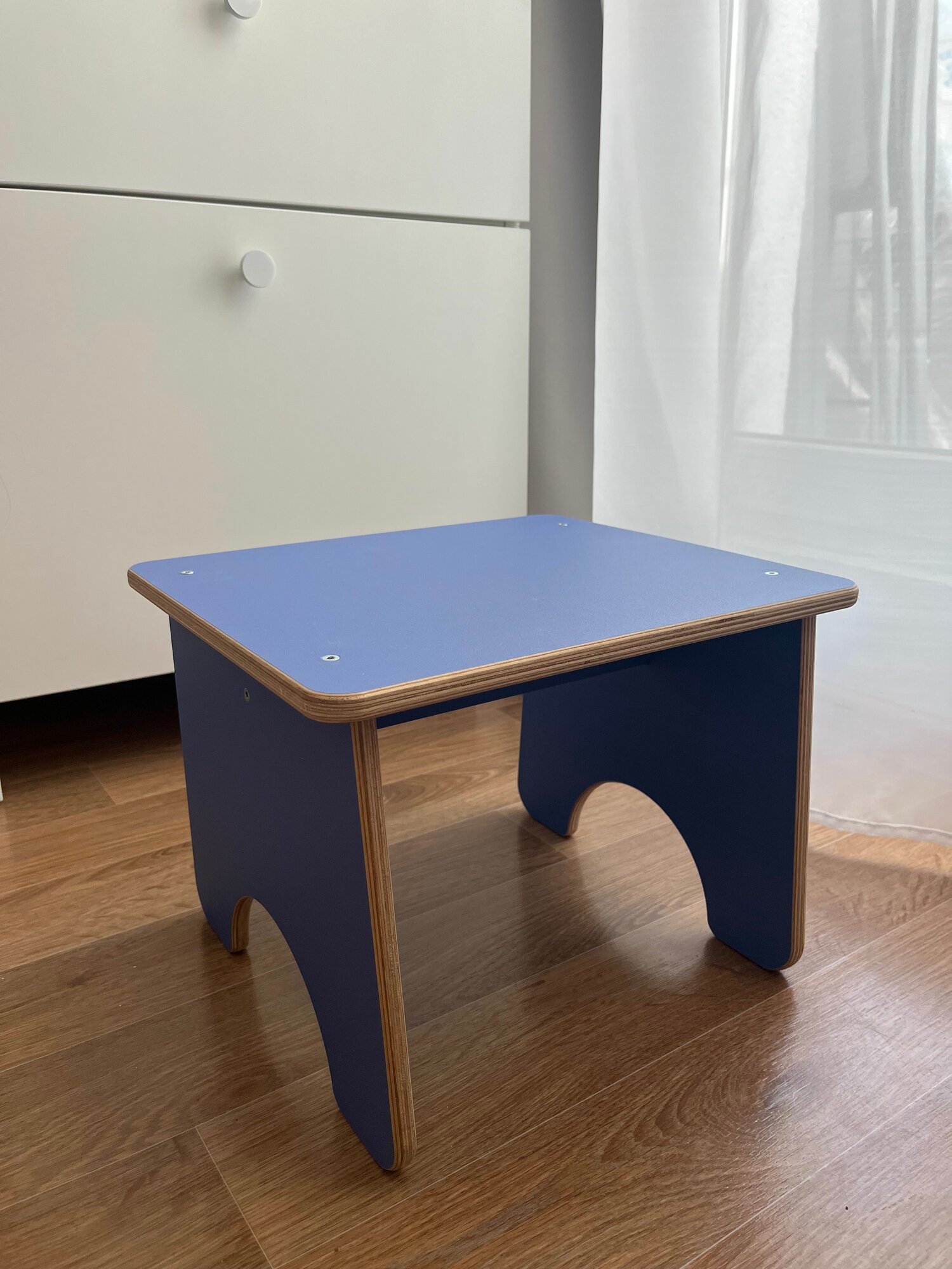 Табурет скамейка для дома, сада, огорода маленький, мини стул из дерева синий