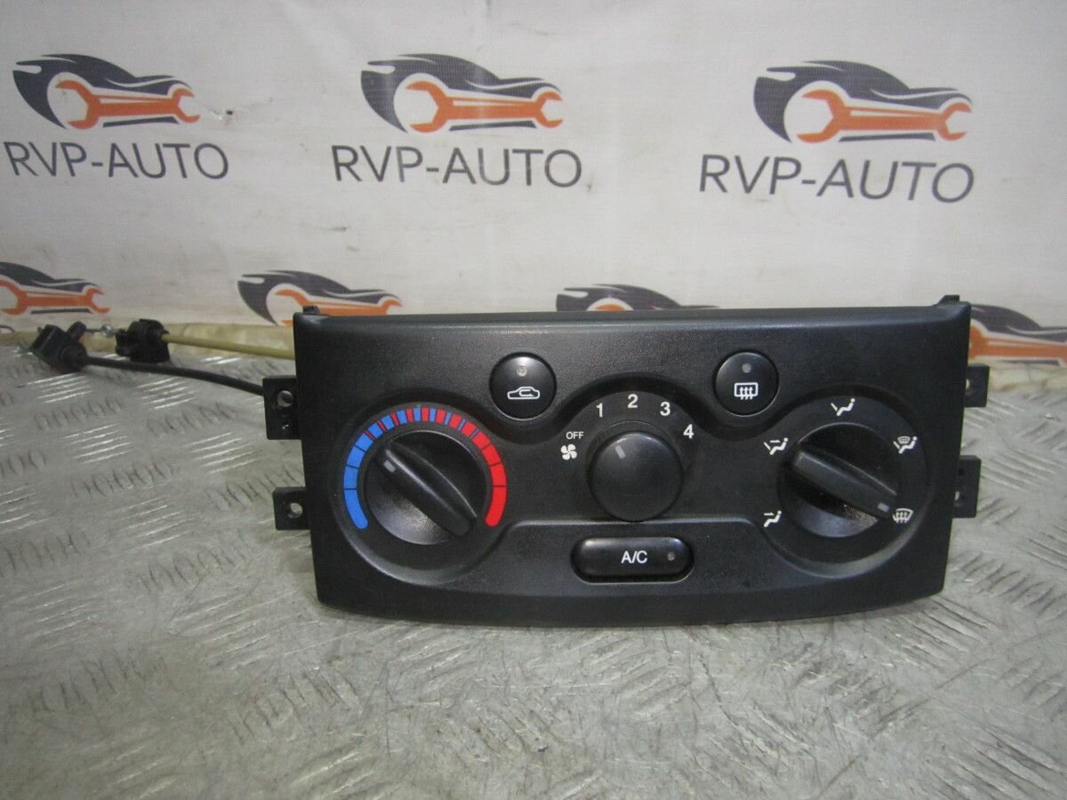 Блок управления отопителем Chevrolet Aveo T200 96643049