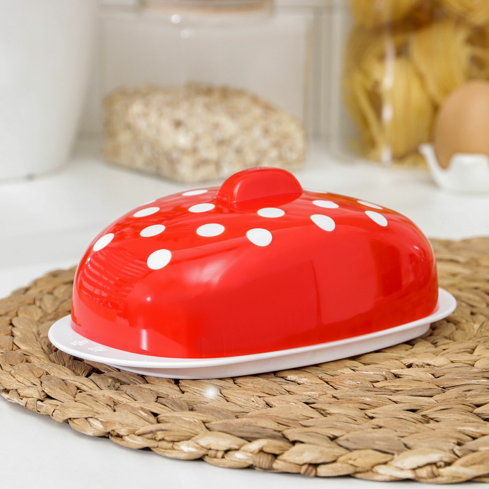 Маслёнка Marusya, 19x11x7 см, пластик, красная, тематика: горошек (кружочки)