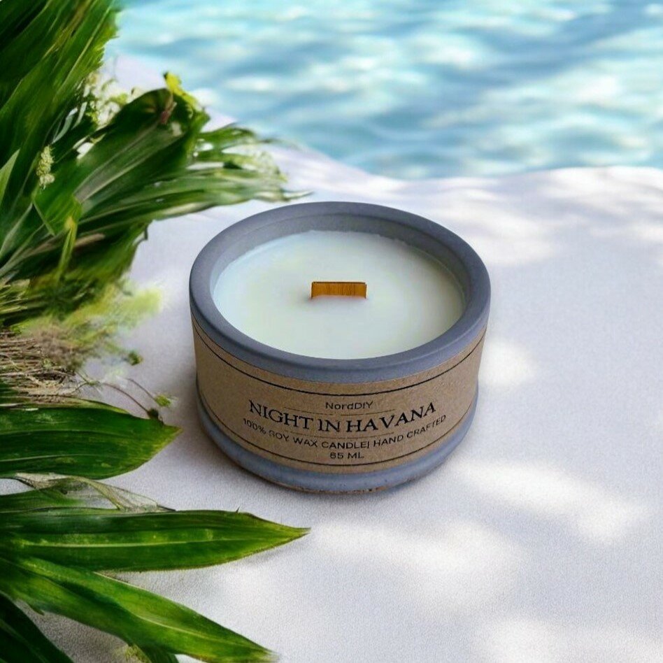 Свеча ароматическая с деревянным фитилём "Ночь в Гаване" из соевого воска, 65 мл