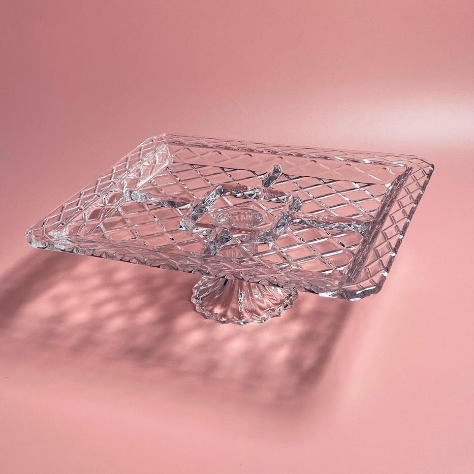 Квадратная менажница 35,6 на ножке