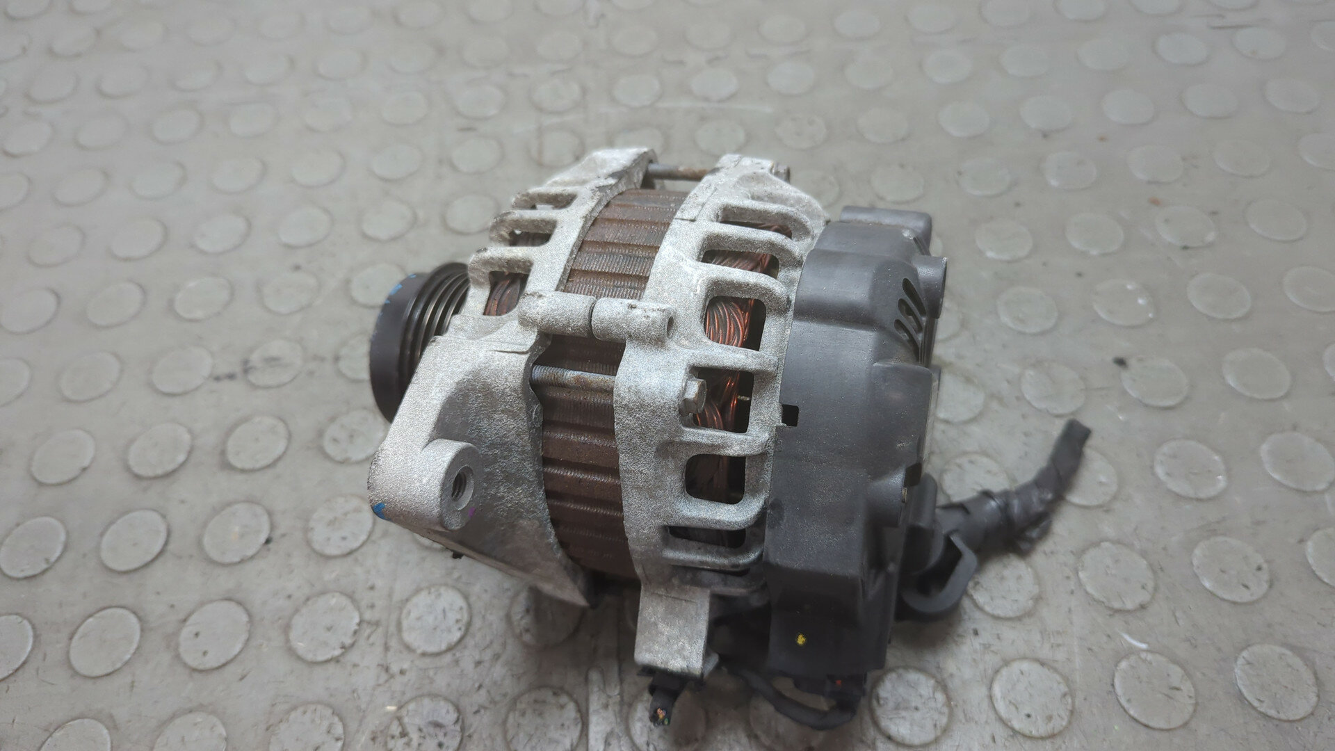 Генератор Hyundai i20 Б/У