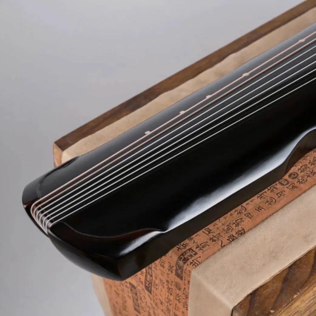 Струнный инструмент — фото 1