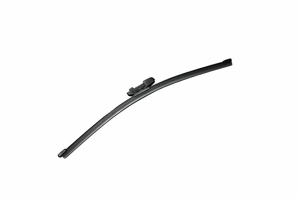 Щетка стеклоочистителя DPA 99551829202 задняя 325 мм Skoda Fabia III, Karoq, Kodiaq, Octavia III, VW Golf Plus, Passat B8, Touran 2005-