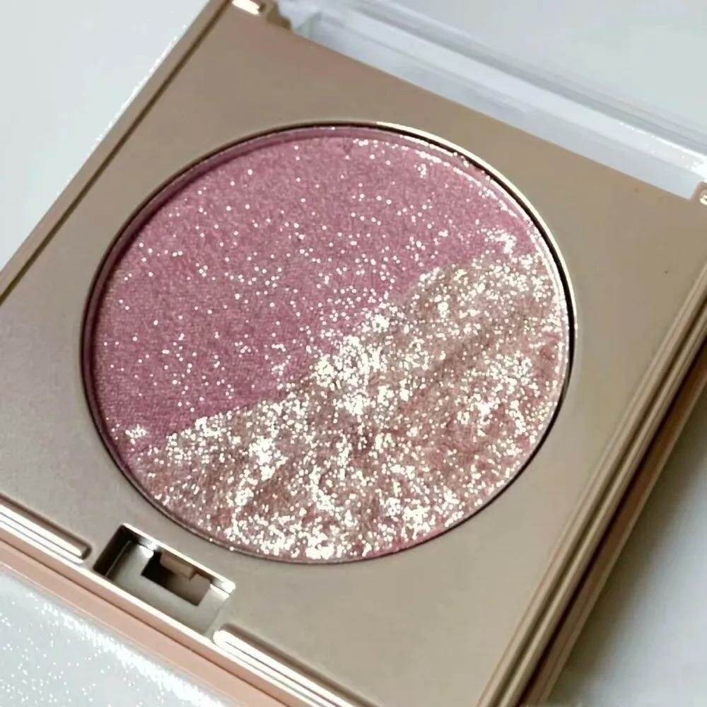 Radiant -Effect Highlight Compact, пудра с двойным эффектом для осветления, компактная форма