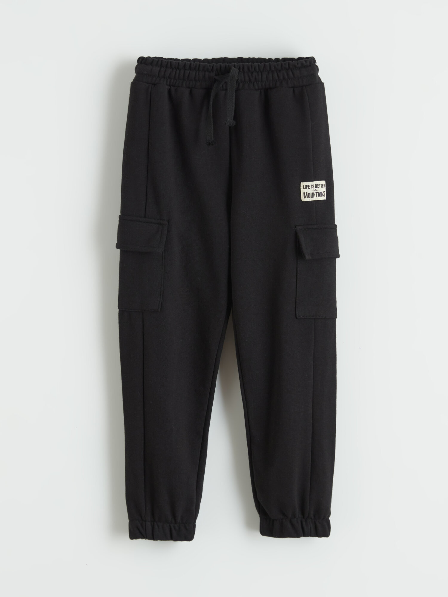 Брюки спортивные