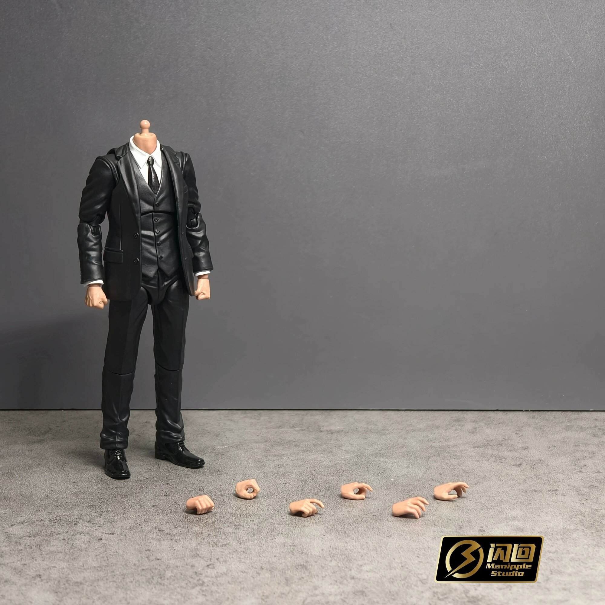 Фигурка Manipple Studio 1/12 черный синий серый костюм мужской