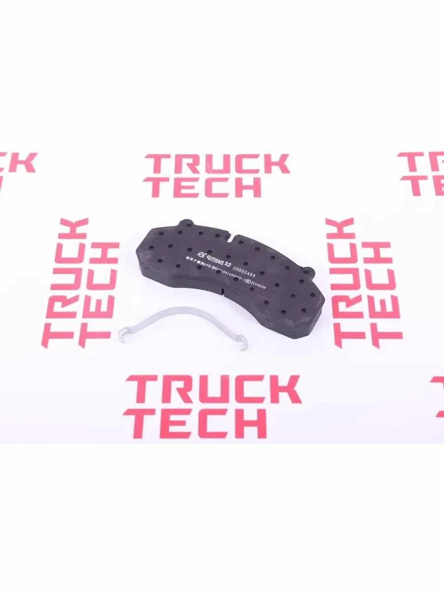 Колодка тормозная HOWO A7 передняя (диск. тормоз)