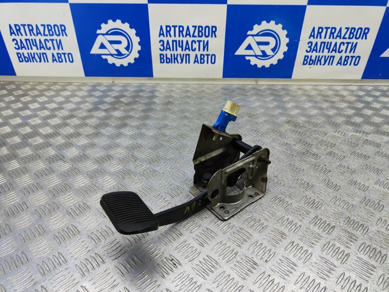 Б/У Педаль тормоза Ford Fusion / Форд Фьюжн 2007